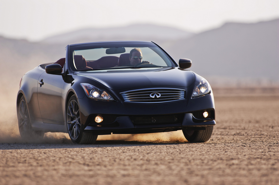 Infiniti G36 Black